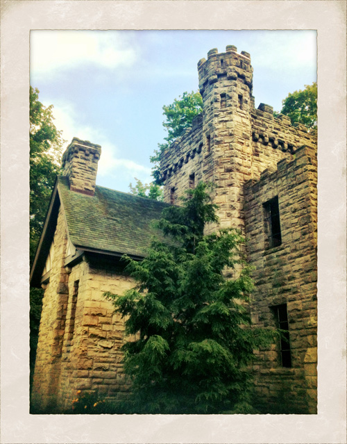 A Visit to Squire’s Castle | GregsHead